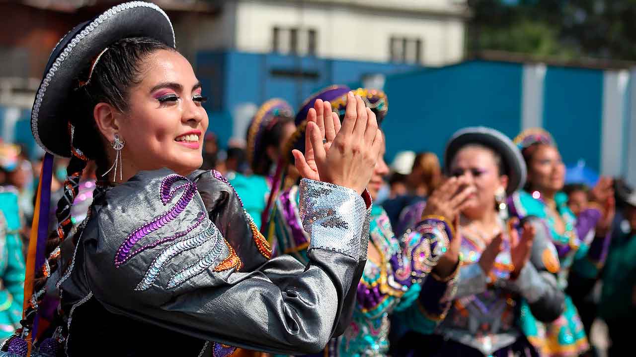 Romance Tour to Peru: The Ultimate Guide to Meeting a Peruvian Bride